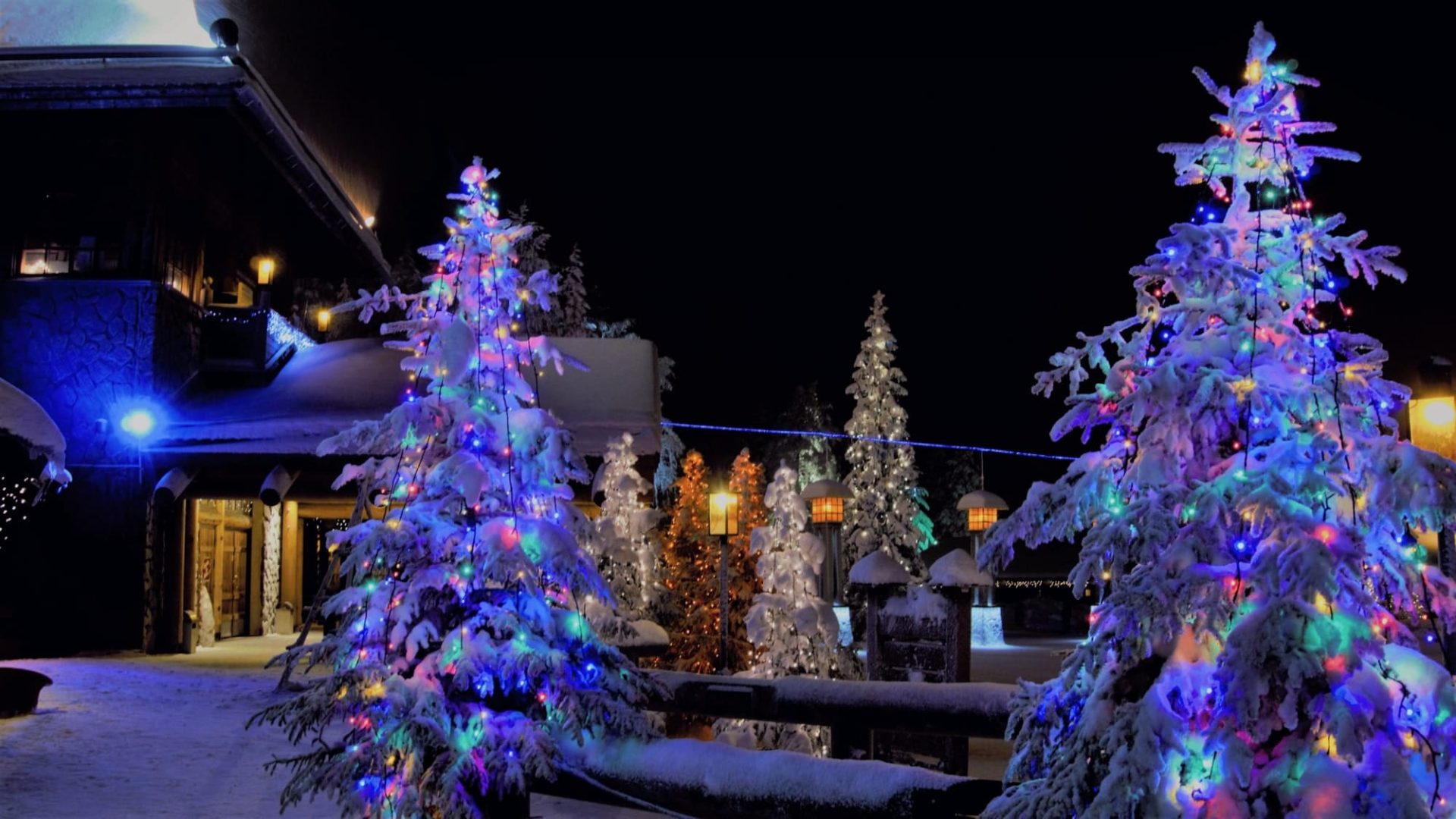 Lapland At Christmas - The Ultimate Winter Wonderland - Journey the Planet