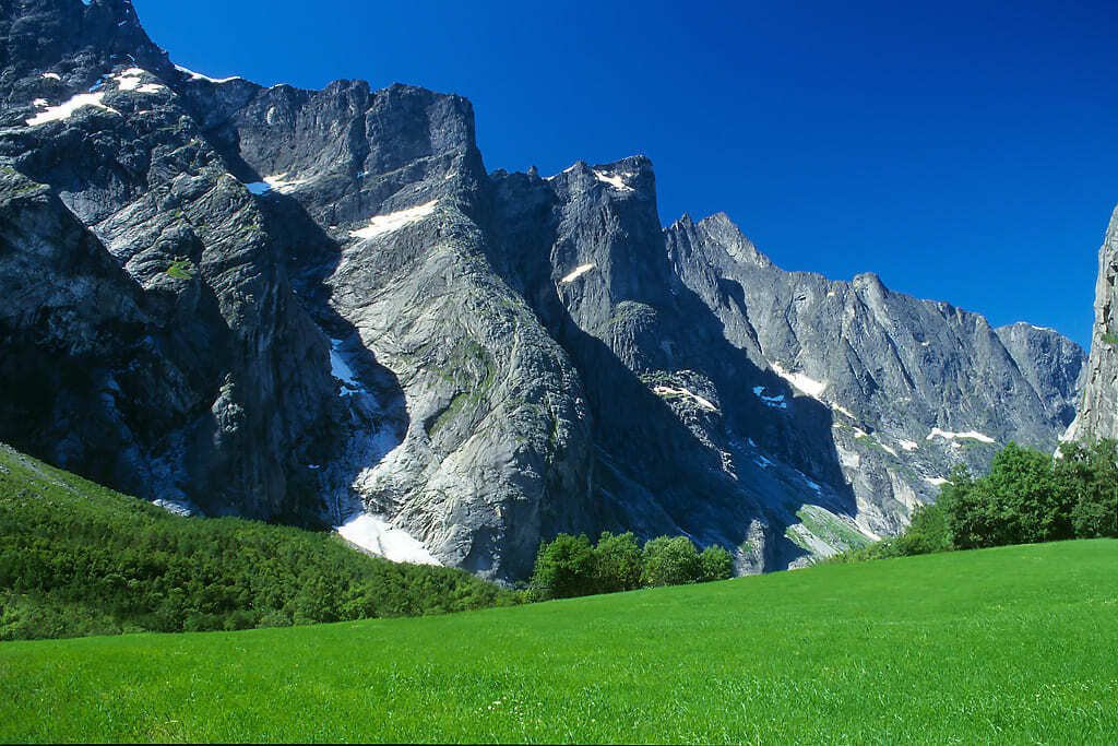 Take An Unforgettable Trip To The Iconic Troll Wall In Norway - Journey ...